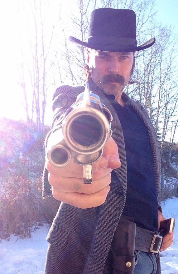 Tim Rozon – Wynonna Earp Fans